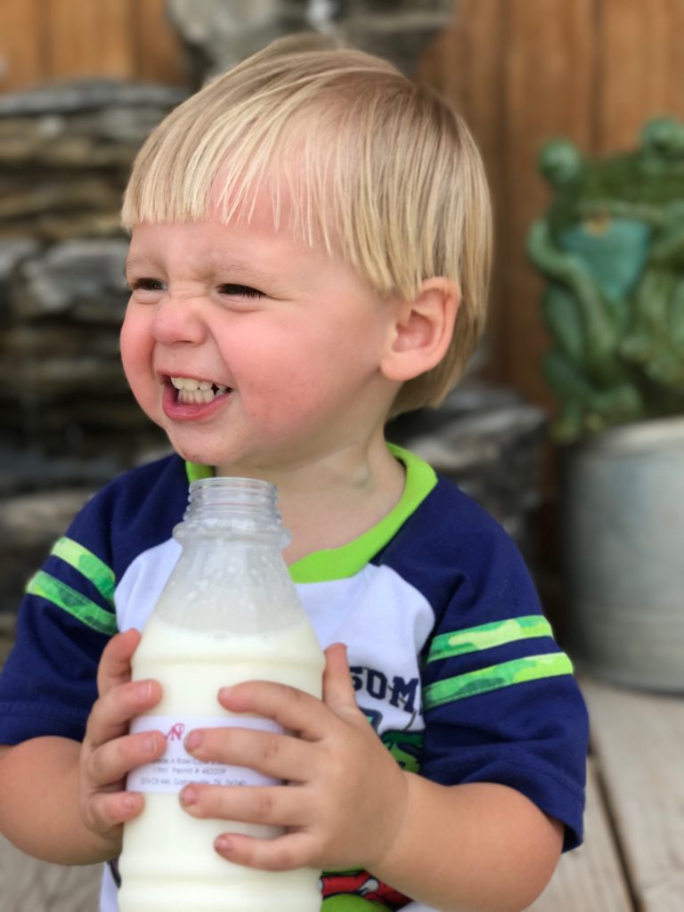 How Much Cream In A Gallon Of Raw Milk at Aidan Zichy-woinarski blog