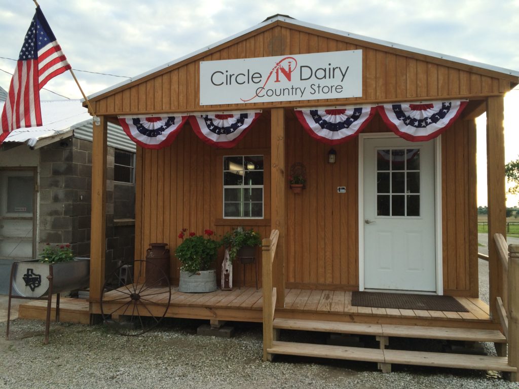 Our Family – Circle N Family Dairy